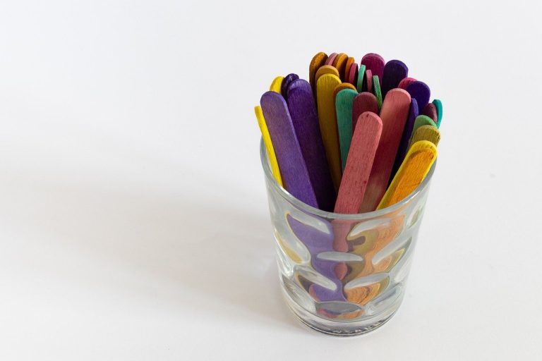 5 Awesome STEM Activities With Popsicle Sticks Only - Stemsparklab